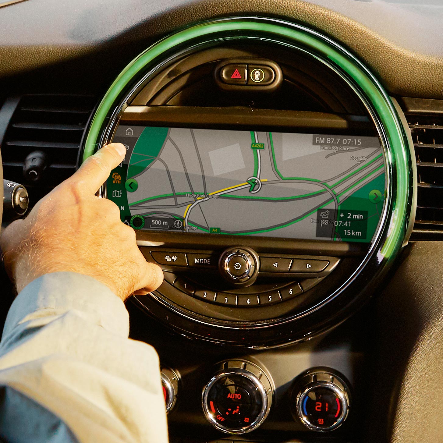 MINI Singapore | MINI Connected Features